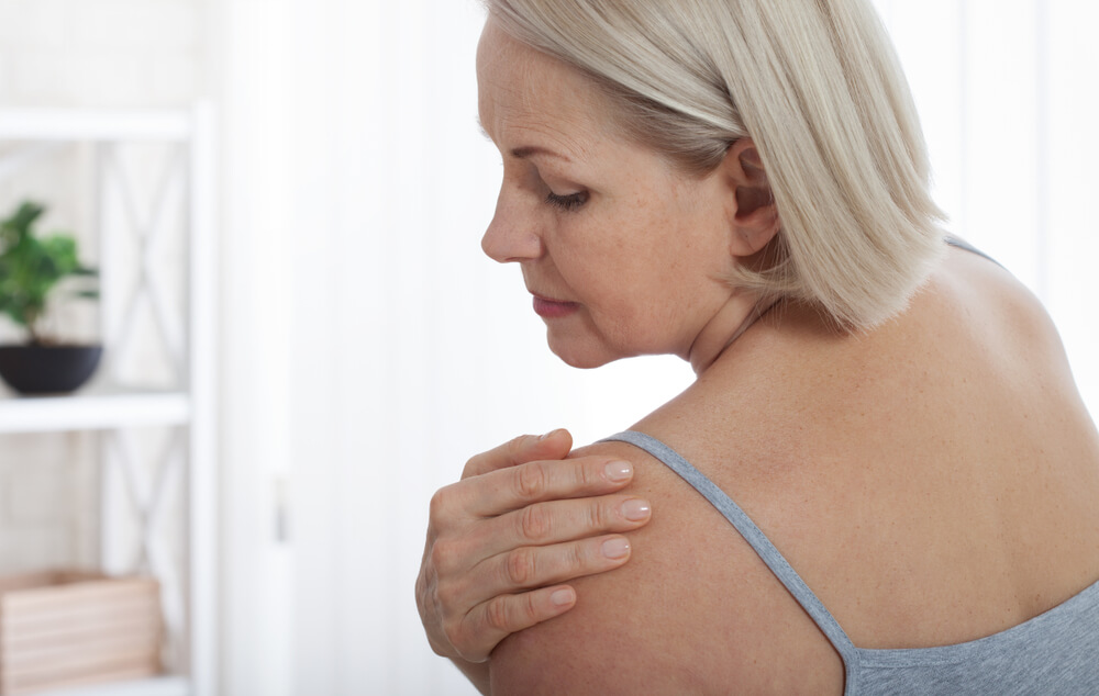 Pinched Nerve in Shoulder Symptoms | Treatment | Whatcom